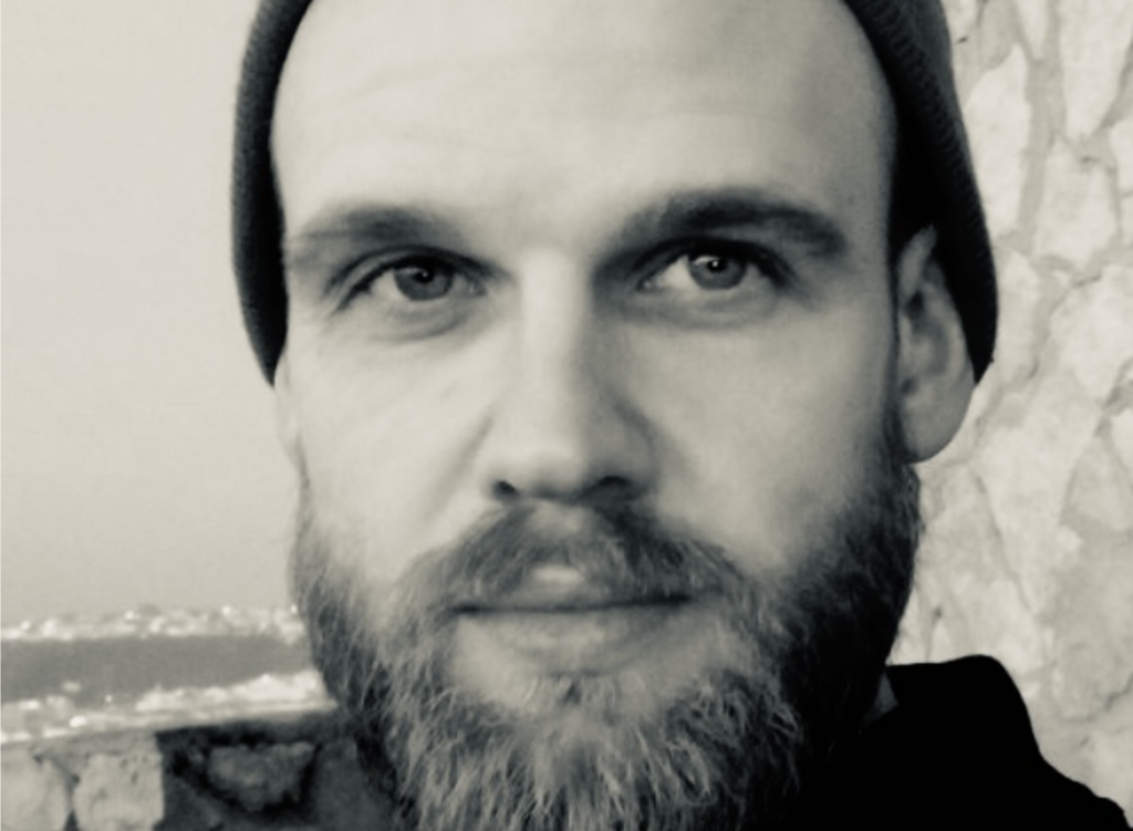 VIKUSKIFTISSKEIÐ: Skapa sannførandi leiklutir - Føroya Fólkaháskuli